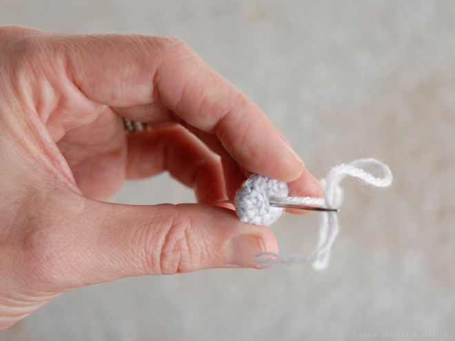 Make Your Own Tiny Hand-Knit Cover Buttons | Tasha Miller Griffith